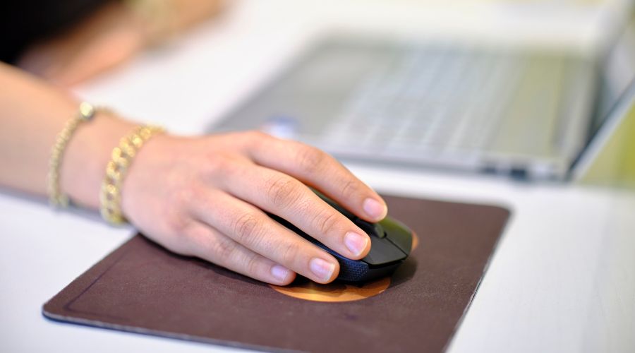 วิธีแก้เมาส์โน๊ตบุ๊คหายใน Windows 10 ง่ายๆ ไม่กี่ขั้นตอน